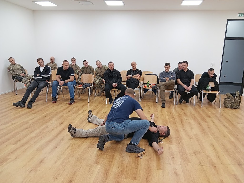 ALERRT Level 1 Integrated response training to an active attack. Train ...